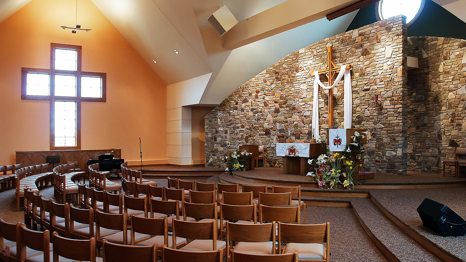 Lord of Life Lutheran Church - Partners in Design Architects